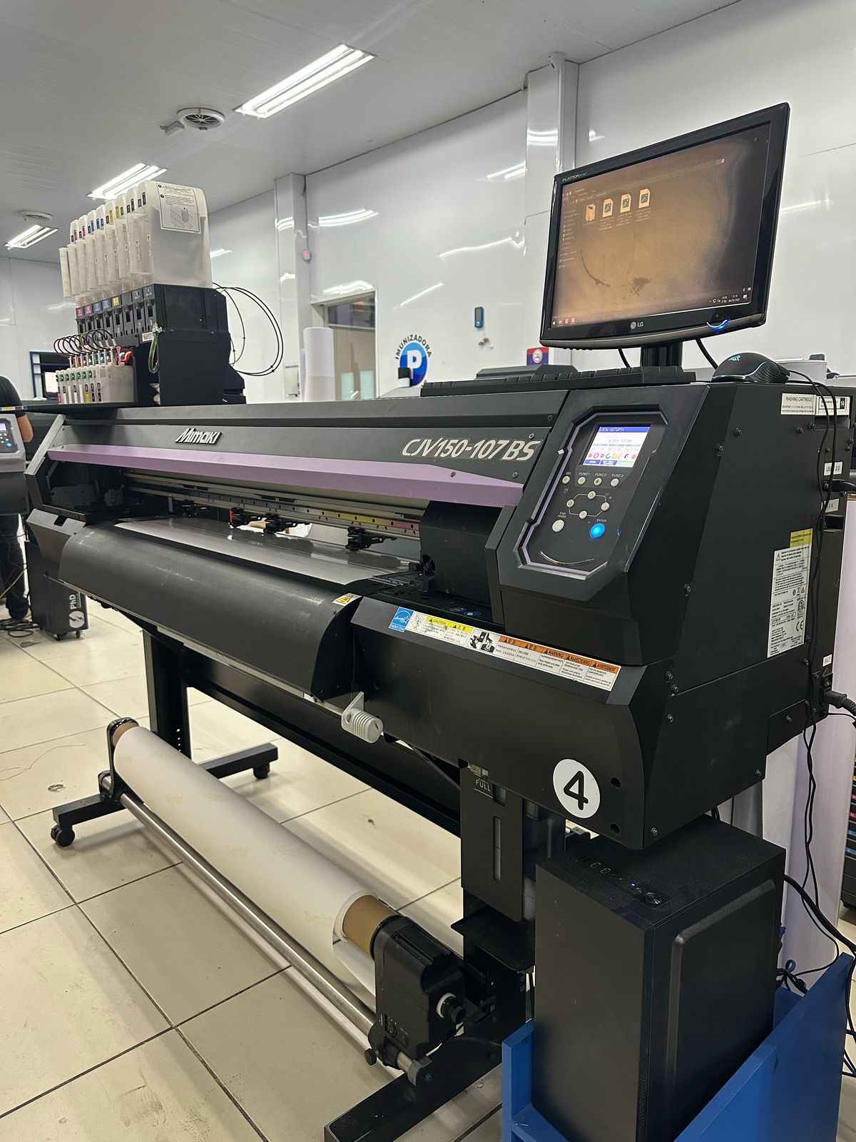 MIMAKI CJV150 107 (CORTE INTEGRADO) - Renato Plotter